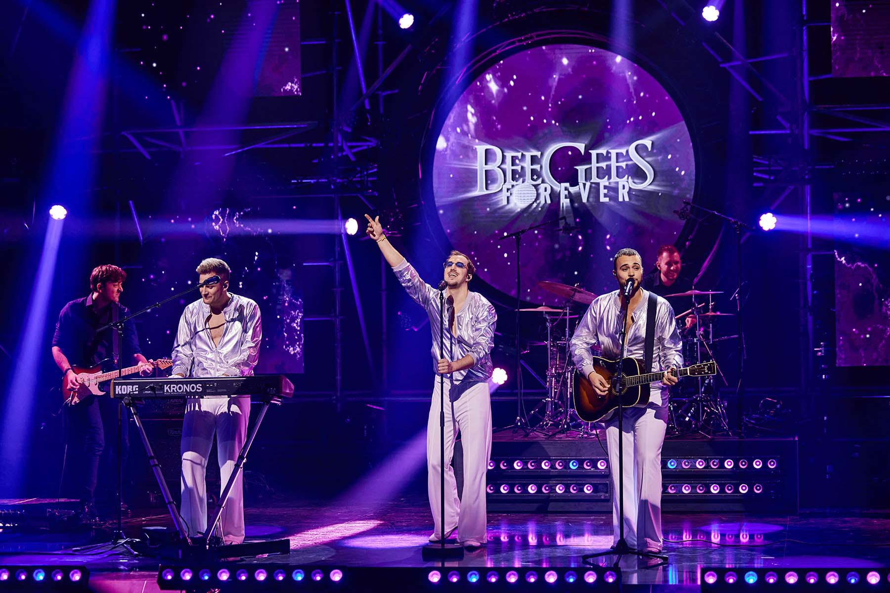 Bee Gees by Main Course | Bee Gees Tribute Band | Bands and Acts